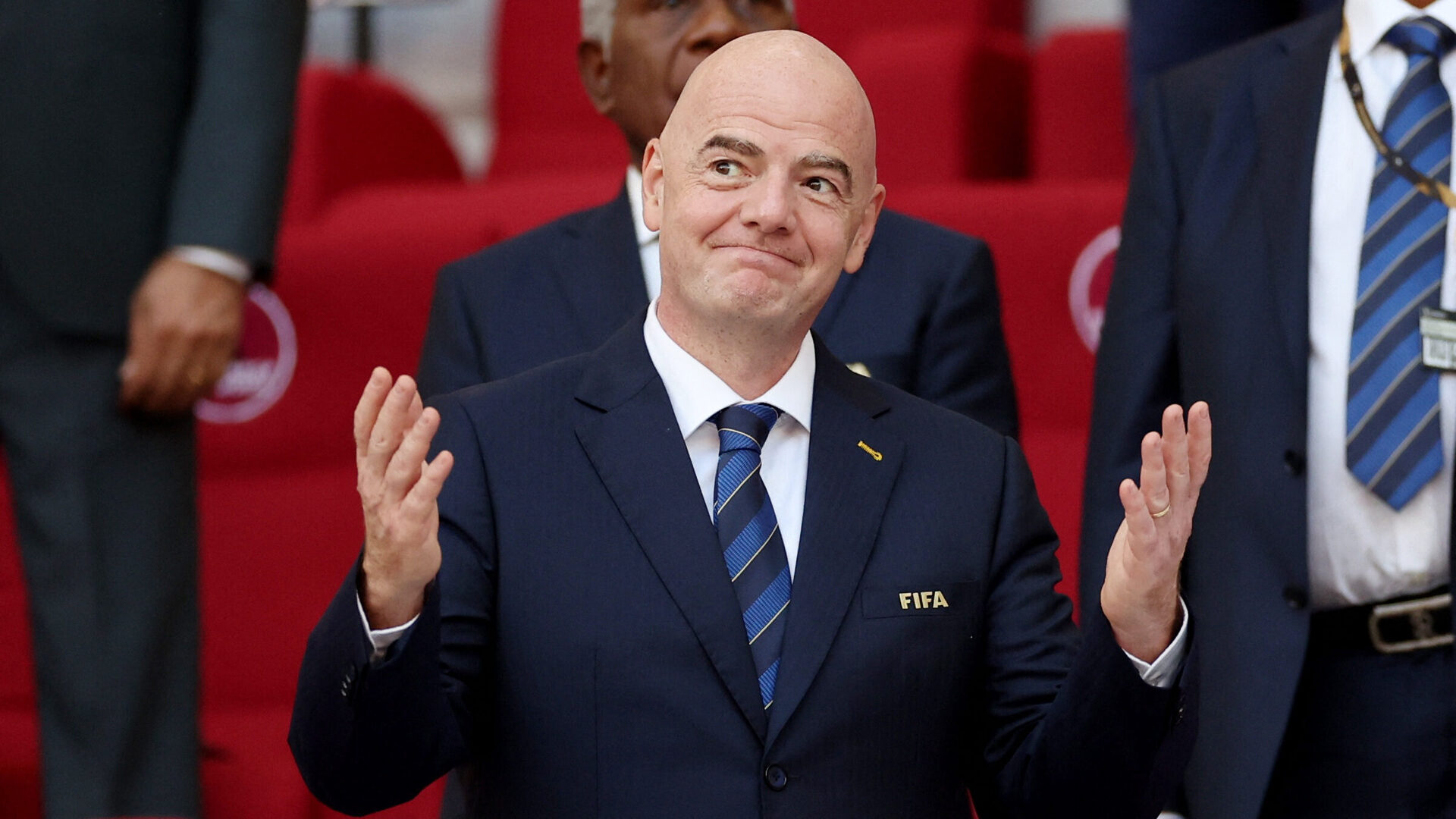 Jesper Olsen om VM i Qatar: FIFA forhindrer Danmark i at varetage vores ...