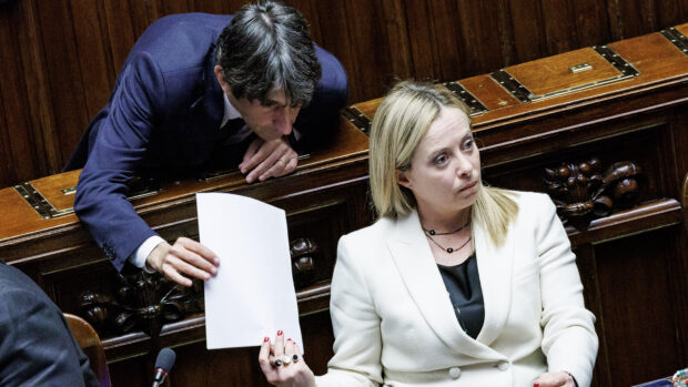 Alberte Bové Rud i RÆSONs nye trykte nummer: Både frygten og ...