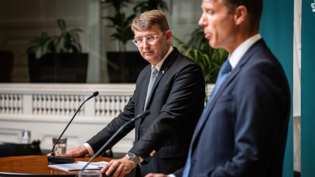 John Foley: Digital kriminalitet rekrutterer unge, bruger AI og ...
